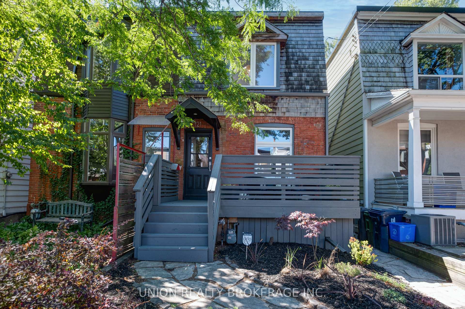 121 Withrow Avenue - Wright Sisters Group